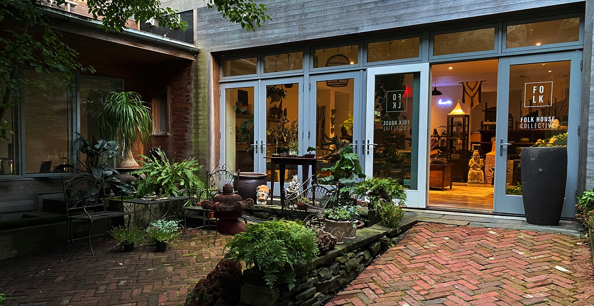 Folk House Collective – The Kingston Waterfront